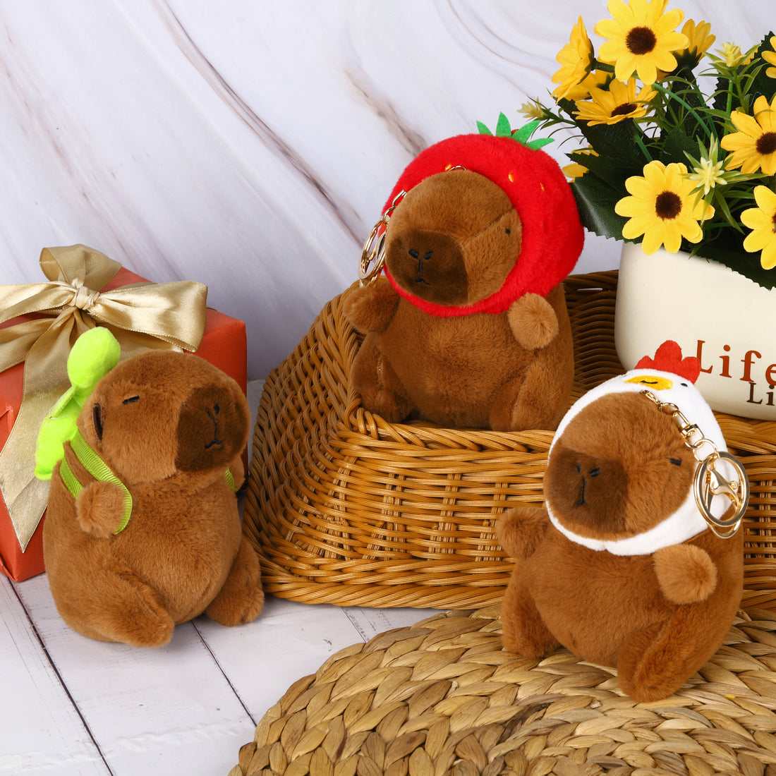 Capybara Plush Keychain: The Perfect Capybara Charm for Your Bag or ...